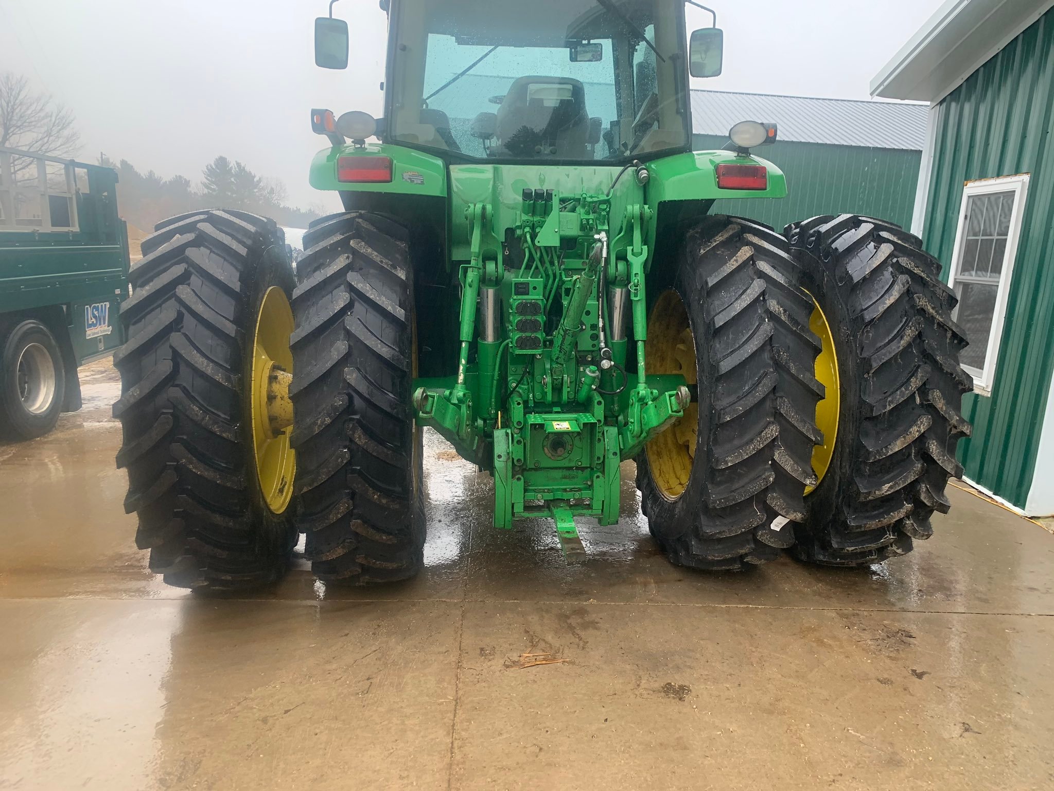 What is a VF Farm Tire?