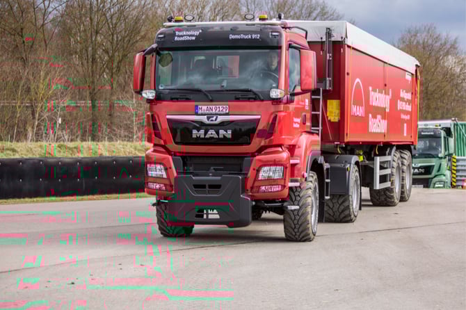 Off to the Races, or at Least Racetrack, with the Alliance 398 MPT